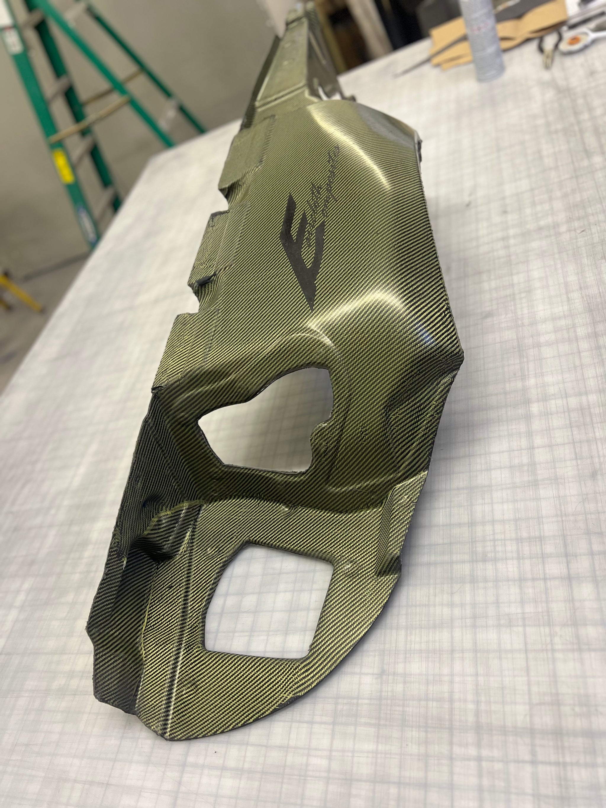 C6 Front inner wheel houses – Faircloth composites